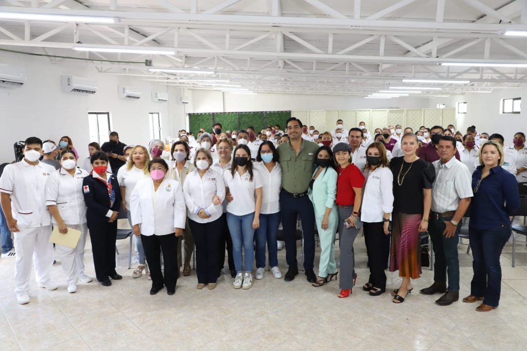 Presentó Carlos Peña Ortiz 91 nuevos Enfermeros y Enfermeras del CEDIF ...