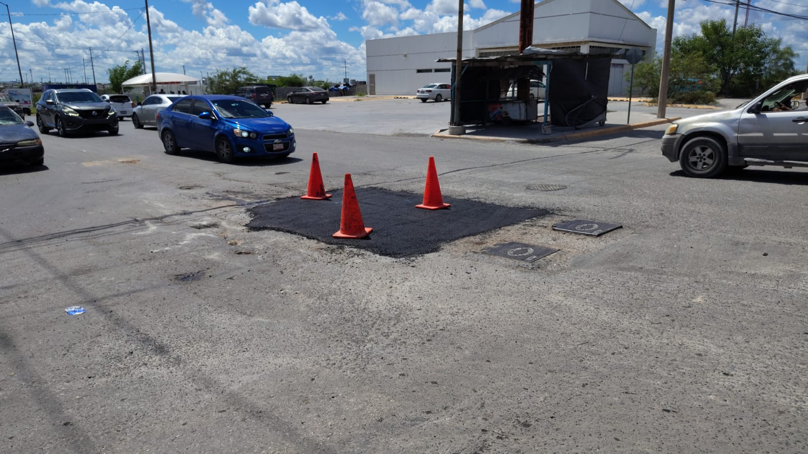 Rehabilita Gobierno de Reynosa asfalto en Jarachina, Longoria y Las ...